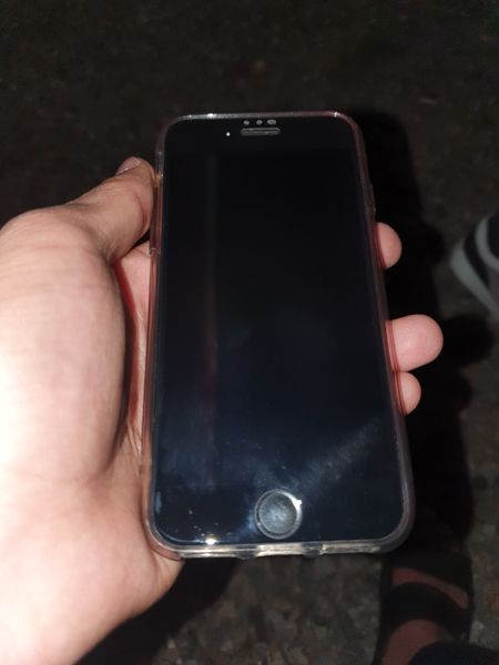 Iphone 7 sotiladi 128tali