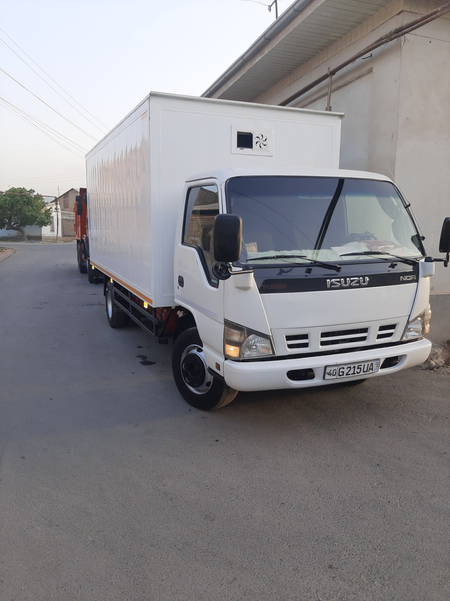isuzu 2011 qoqon