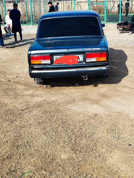 Lada Sotiladi xolati yaxshi 2107
Йили 2008 sSotiladi xolati yaxshi
97