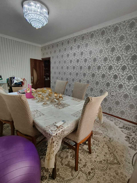 Продаётся квартира в Чилонзарском районе ( макаронка).