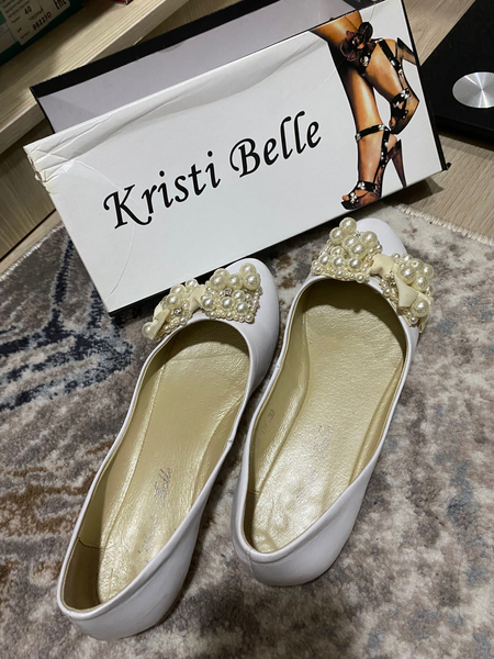 Мокасины Kristi Belli 39 размер в отличном состоянии