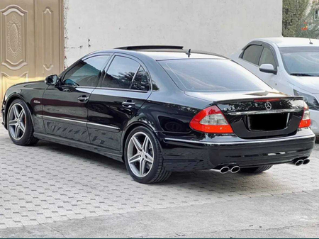 mersedes benz amg E6.3