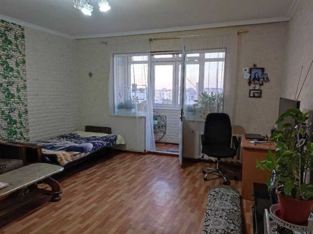 ДРУЖБА Срочна продается 2 комнатная с отдельным входом