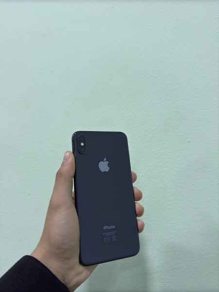 Iphone Xs Max qora