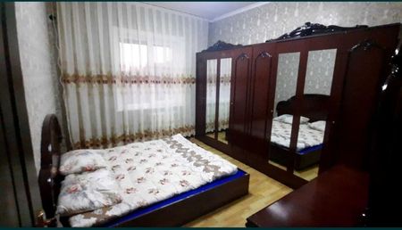 Продажа Сергели 3  5 комнатная квартира. Балкон 2/9.  18 кв2