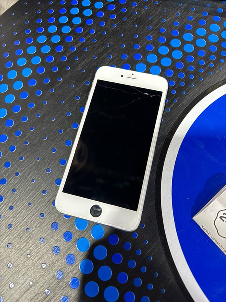 Iphone 6+ ishlashi zor