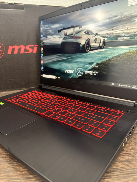 12-Ядерный Премиум Игравой MSI GF63 intel Core i5 GTX1650 DDR6 Идеал!