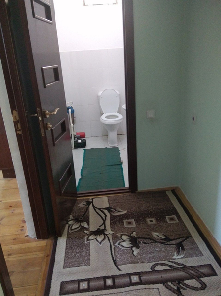 6 cotq 4 xonalik kotedj sotiladi manzil kogon shaxri hamma sharoitlar