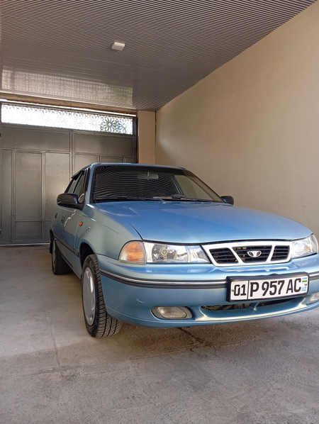 Nexia 1 2006 sotiladi