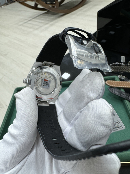 Tissot Prx Powermatic 8