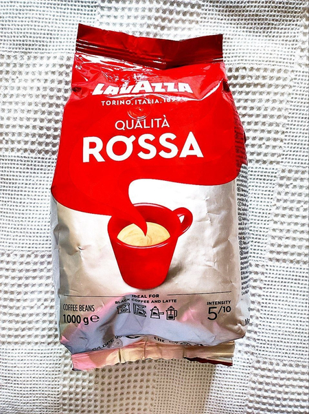 Кофе Lavazza crema e gusto зерновой, для кофе машины.