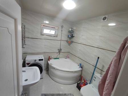 谷 129863 谷 Yakkasaroy tumanida kvartira sotiladi [61 м²]