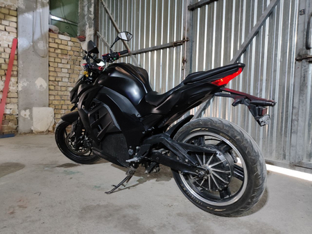 Продам электро мотоцикл kawasaki z1000