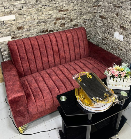 Ofis Dokon uchun divan
