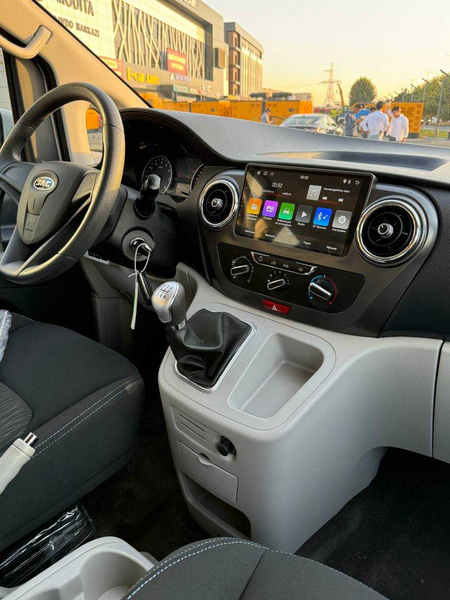 JAC M3 minivenlarimiz skidka narxda sotuvda tayyor