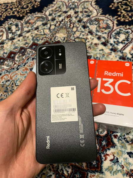 Новые в вакуме, оригинал Redmi 13C. 8х256гб