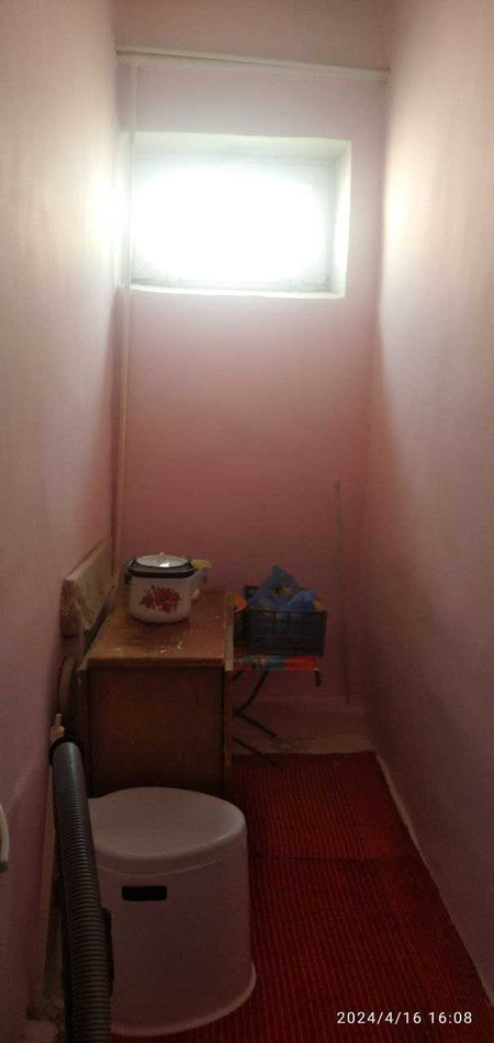 Пайарик Нариманда ховли сотилади  8 сотих 55 000