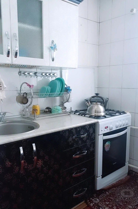 Срочно Продается Ибн Сино 2