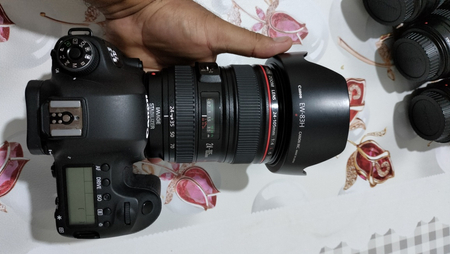 Canon 6d body yoki kit xolda yangi aparatla sotiladi
