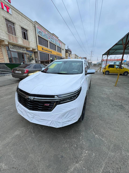 Chevrolet Equinox 2022 год пробег 32 500 краска тоза