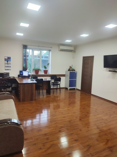 Продаётся Коммерческий нежилой участок