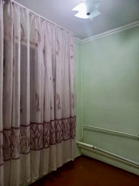 Срочно продам квартиру 2/3/4 Юнусабад 12