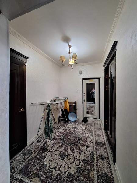 谷 129106 谷 Algoritm Qizil-Shark kvartira sotiladi 3/4/4 76 м²