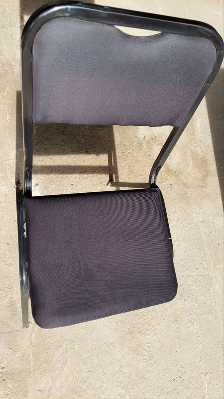 Parta stuli bilan sotiladi
