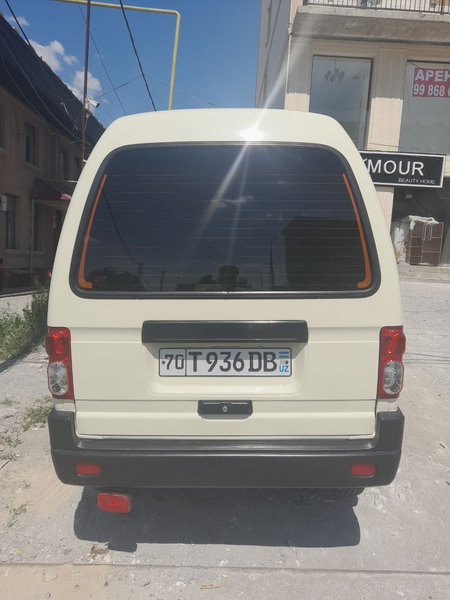 Damas Luks 2021 yili 42389 yurgan
