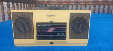 Radio retro sotiladi