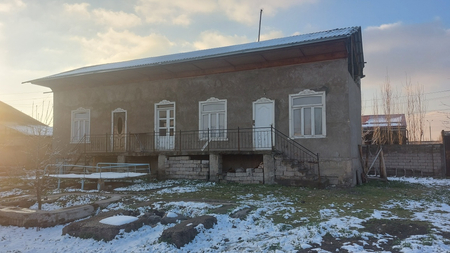 Yangi toshkent tumanida joylashgan 17.5 sotikli xovli sotiladi