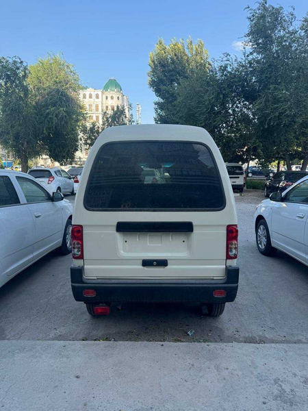 DAMAS akalarimiz uchun muddatli tolov asosida chegirma narhlarda