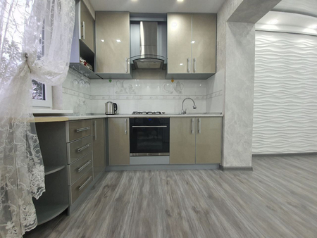 Сдаётся квартира на Ц1 . 2/3/4. 70м²