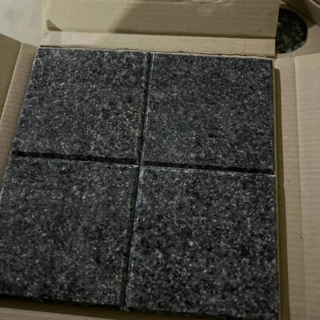 Nero granit toshlar