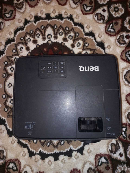 projektor proyektor ideal BENQ