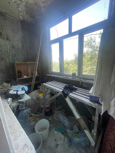 uy sotiladi chilonzor al xorazimi kruk 2xoan 49000$ 5 etaj