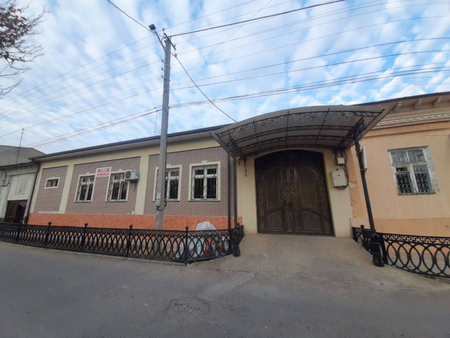Срочно учаска сотилади