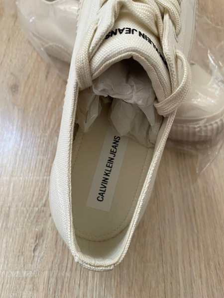Кеды ( новый) Calvin Klein