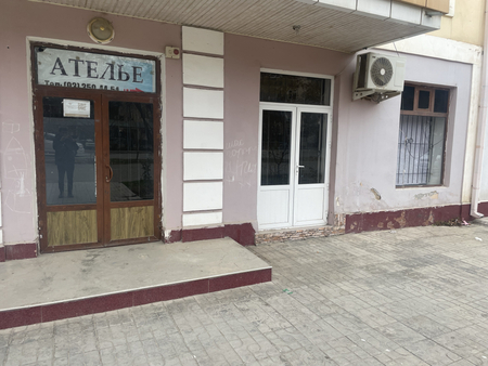 Продаются помещение площадью 70квм на Мархабо