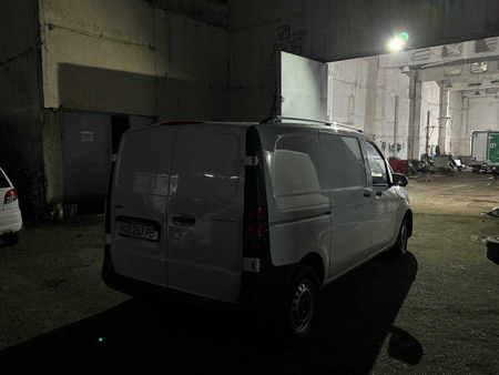 Mercedes-Benz Vito сотилади