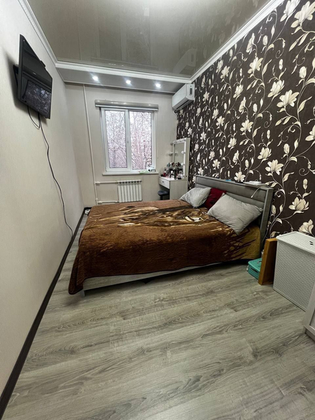 Продаётся квартира Юнусабад 11кв