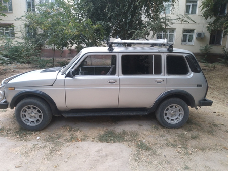 Niva 2131 5 eshikli 4x4  2001 yil yurgan masofasi 237.000 prapan 70 ta