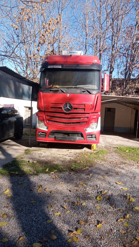 Продам на запчасти без мотора.