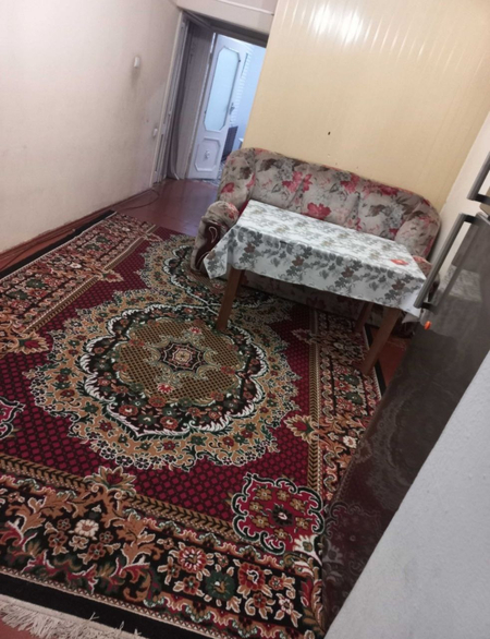 Qòyliq masif-5 2/1/5 300$ arintir met kòlej