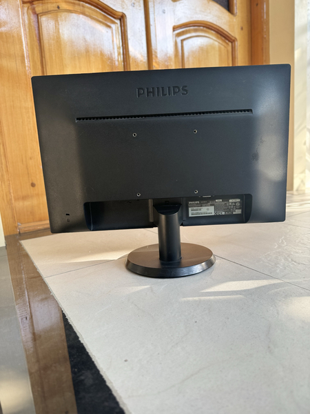 Monitor 19 dyum Philips