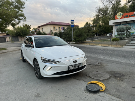 Hyundi Lafesta sotuda kraska toza 48000km xolat yaxshi