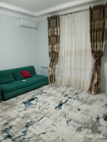Chilonzor 17 kv 3 xonali hamma sharoitlar bor lubboyiga 500$