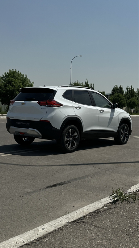 Chevrolet tracker
