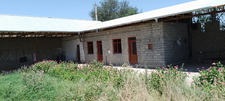 Yangi qurp bitirlgan dacha sotladi