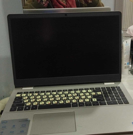Noutbok DELL I5 1035H RAM 8GB SSD 256 GB